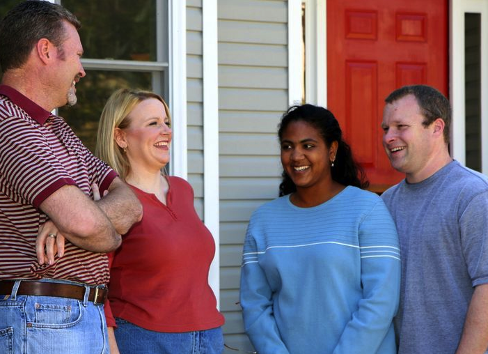How to Meet Your Neighbors? | Starline Overseas Moving